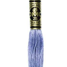 Fil à broder mouliné DMC coloris 794 Bleu Layette - Univers Broderie